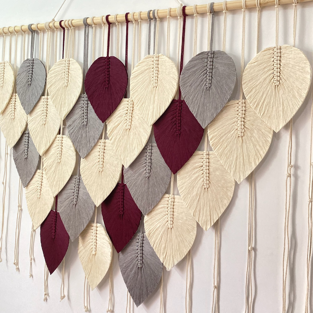 Grand Feathers Wall Hanging (5 Feet - 25 Feathers/Offwhite-Grey-Wine ...