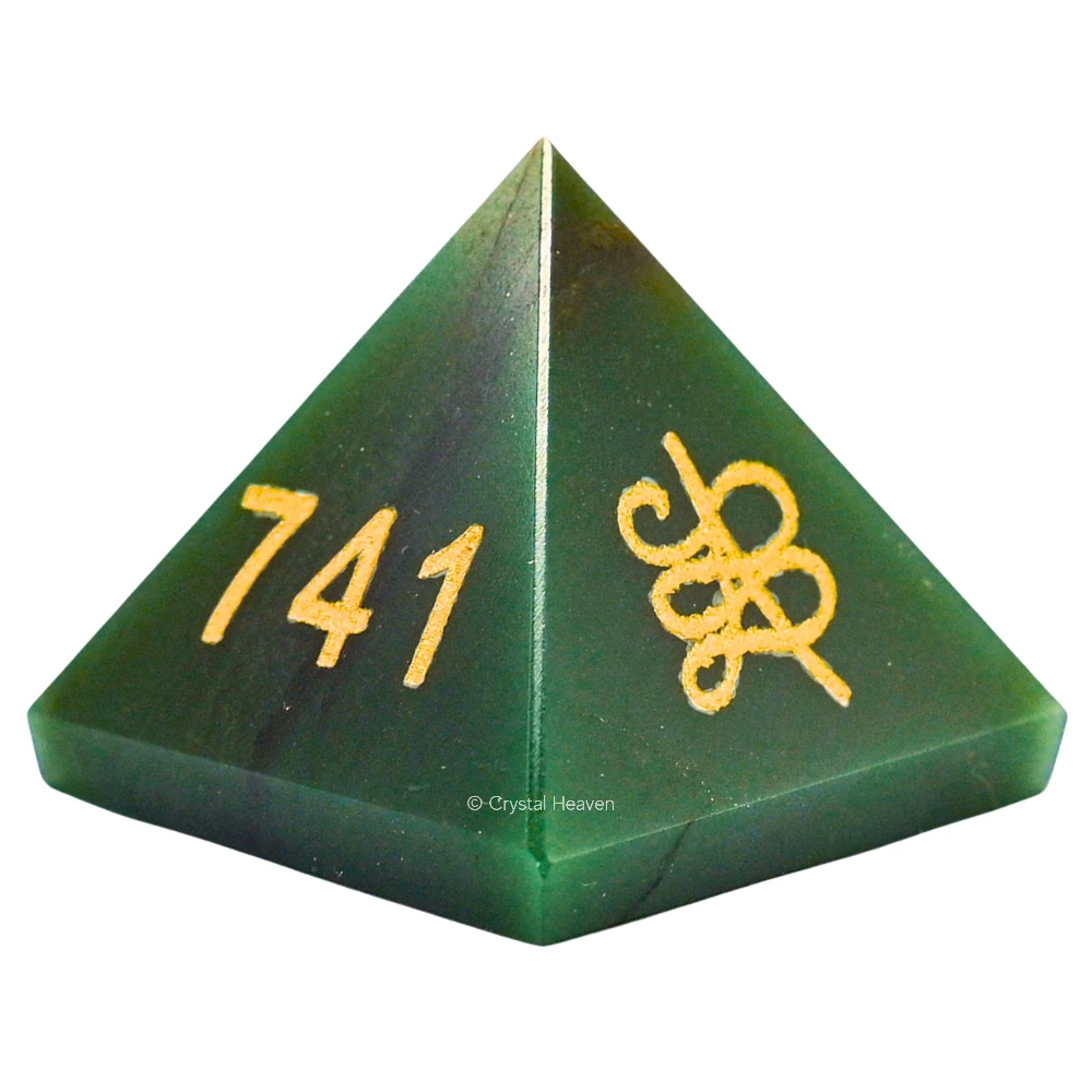 Money Success Zibu Pyramid - Premium Certified Green Aventurine Pyramid
